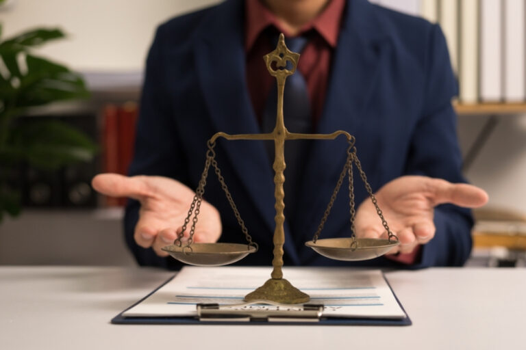 Unilateral vs. Bilateral Contracts: What You Should Know